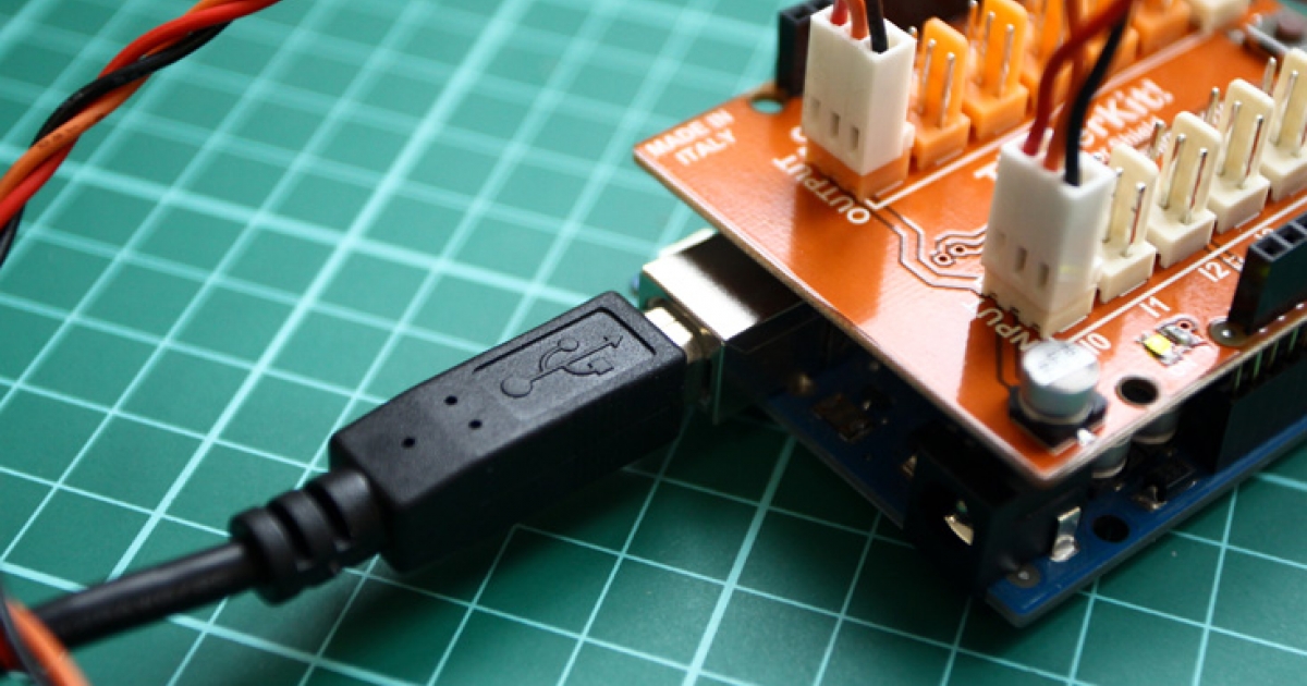 Tutorial d’Arduino amb TinkerKit! | Xarxa Punt TIC