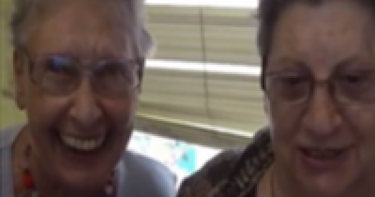 Coneix als "Hackers", el grup de gent gran de l'Òmnia Riera Bonet ...